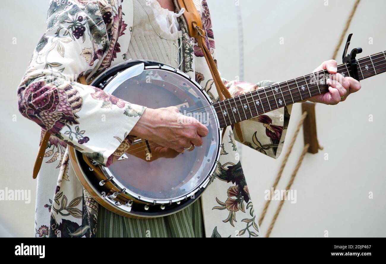 Woman And Banjo High Resolution Stock Photography and Images - Alamy