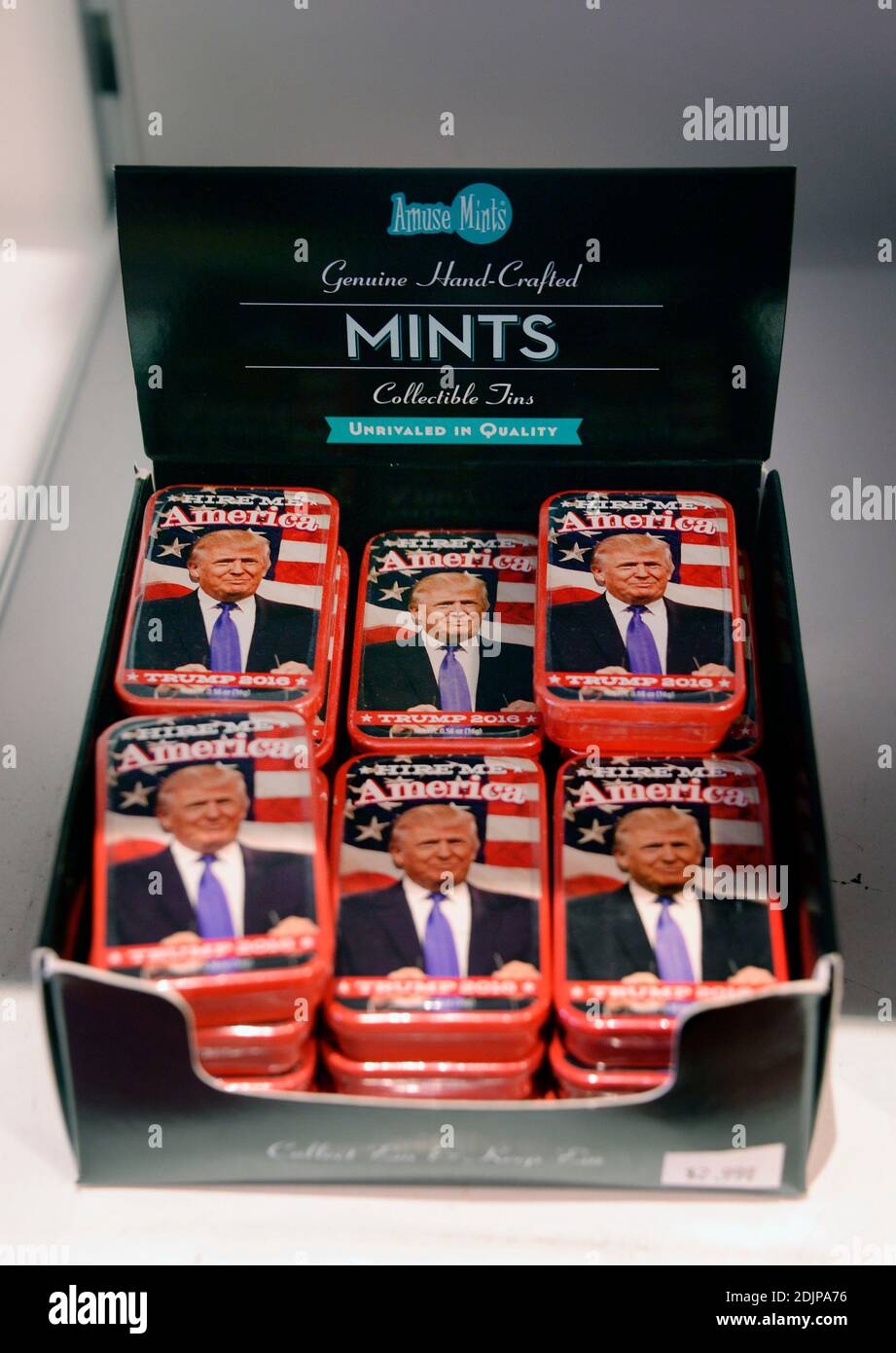 Republican themed merchandise hi-res stock photography and images - Alamy