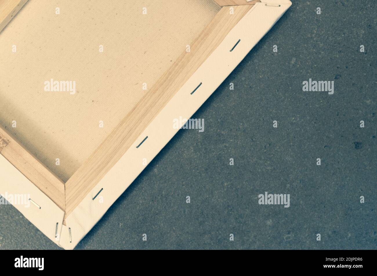 Canvas architecture hi-res stock photography and images - Alamy