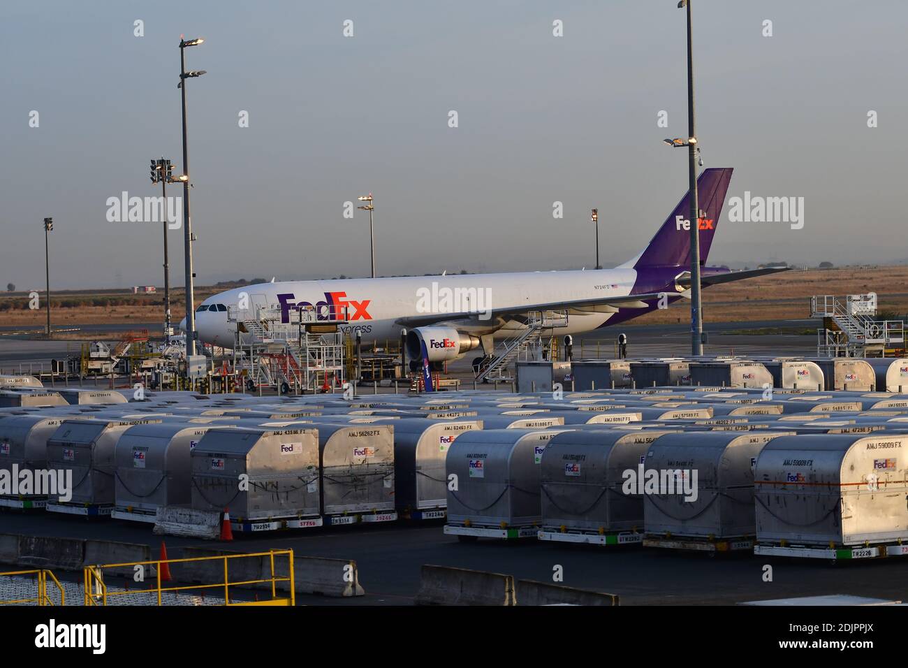 Región de áfrica central hi-res stock photography and images - Alamy