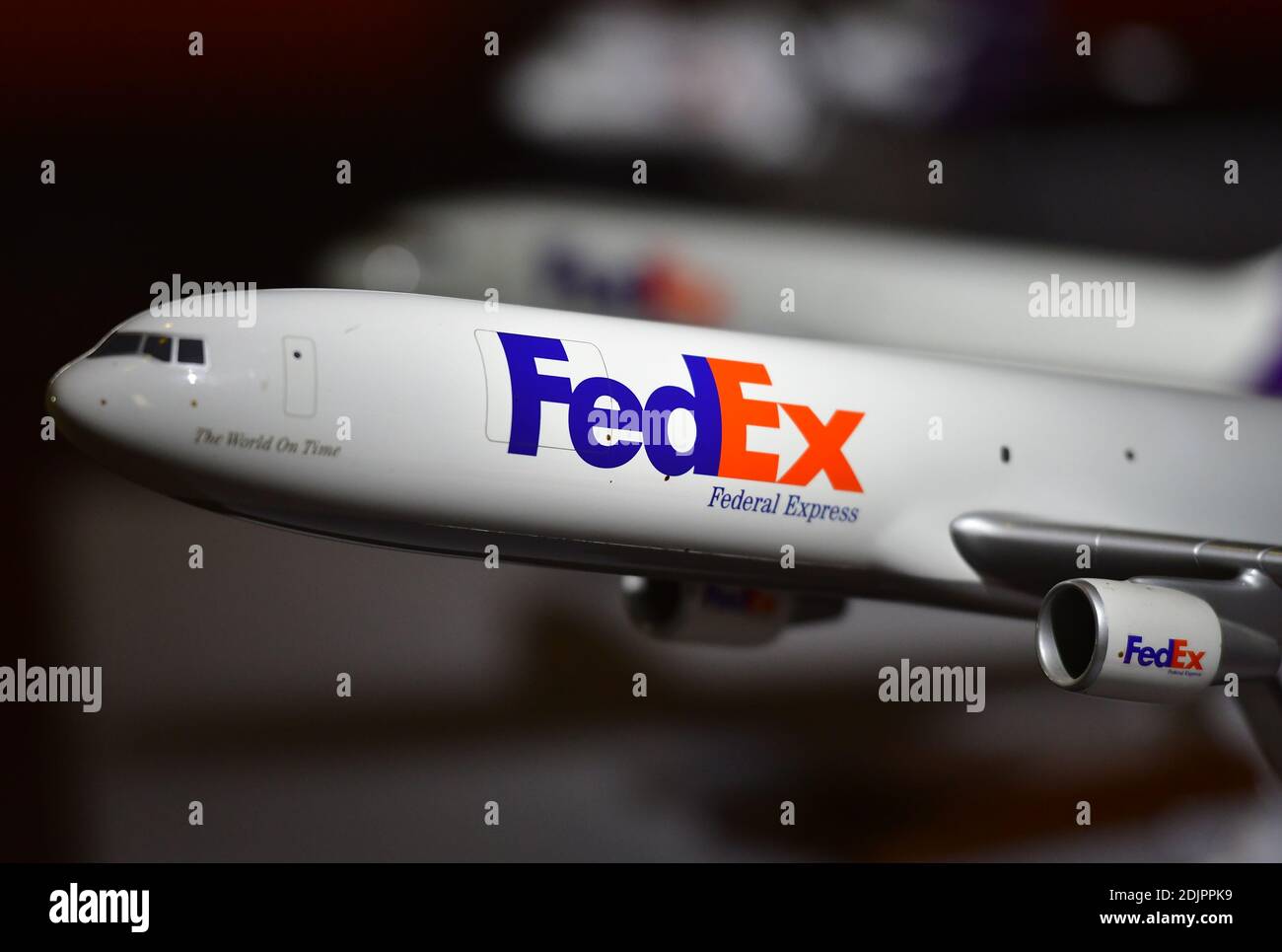 Charles de gaulle airport general view hi-res stock photography and ...