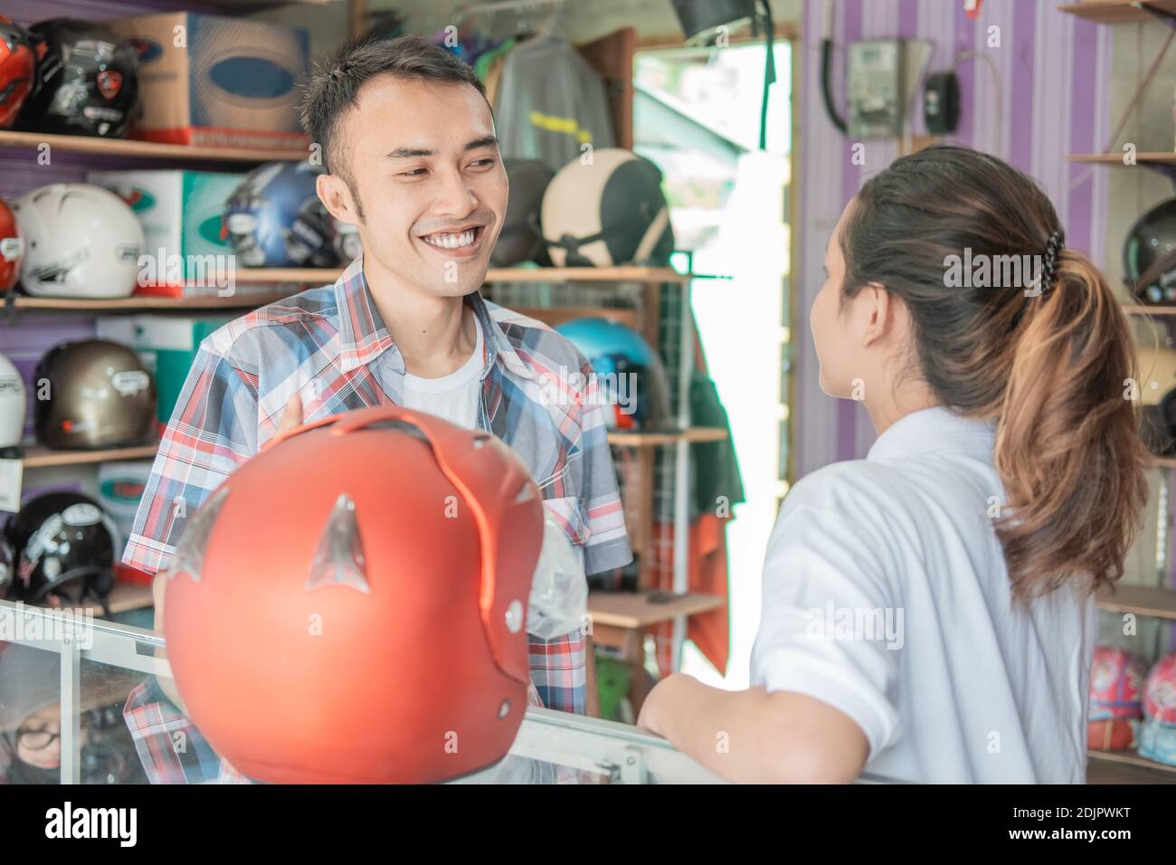 Motorcycle helmet shop hi-res stock photography and images - Alamy