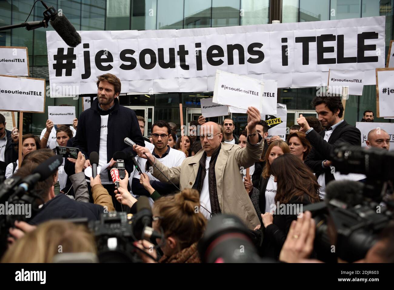 Itele hi-res stock photography and images - Alamy