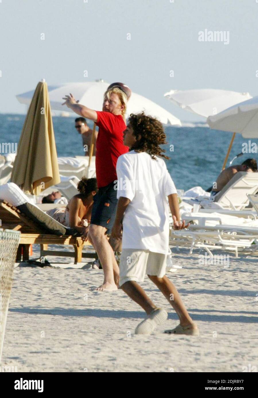 Joakim Noah Beach With Girlfriend