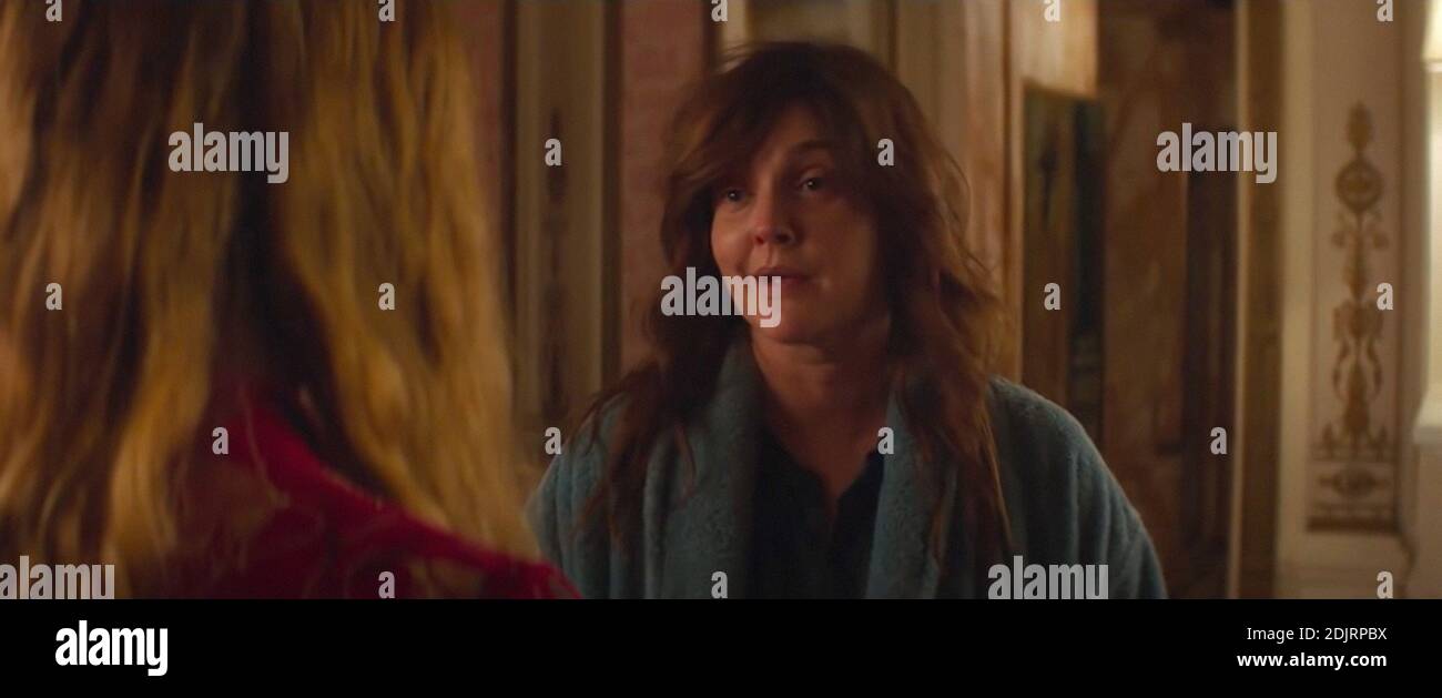 THE STAND IN, both: Drew Barrymore, 2020. © Saban Films / Courtesy ...
