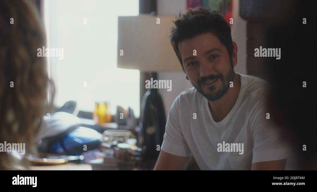 WANDER DARKLY, Diego Luna, 2020. © Lionsgate / Courtesy Everett ...