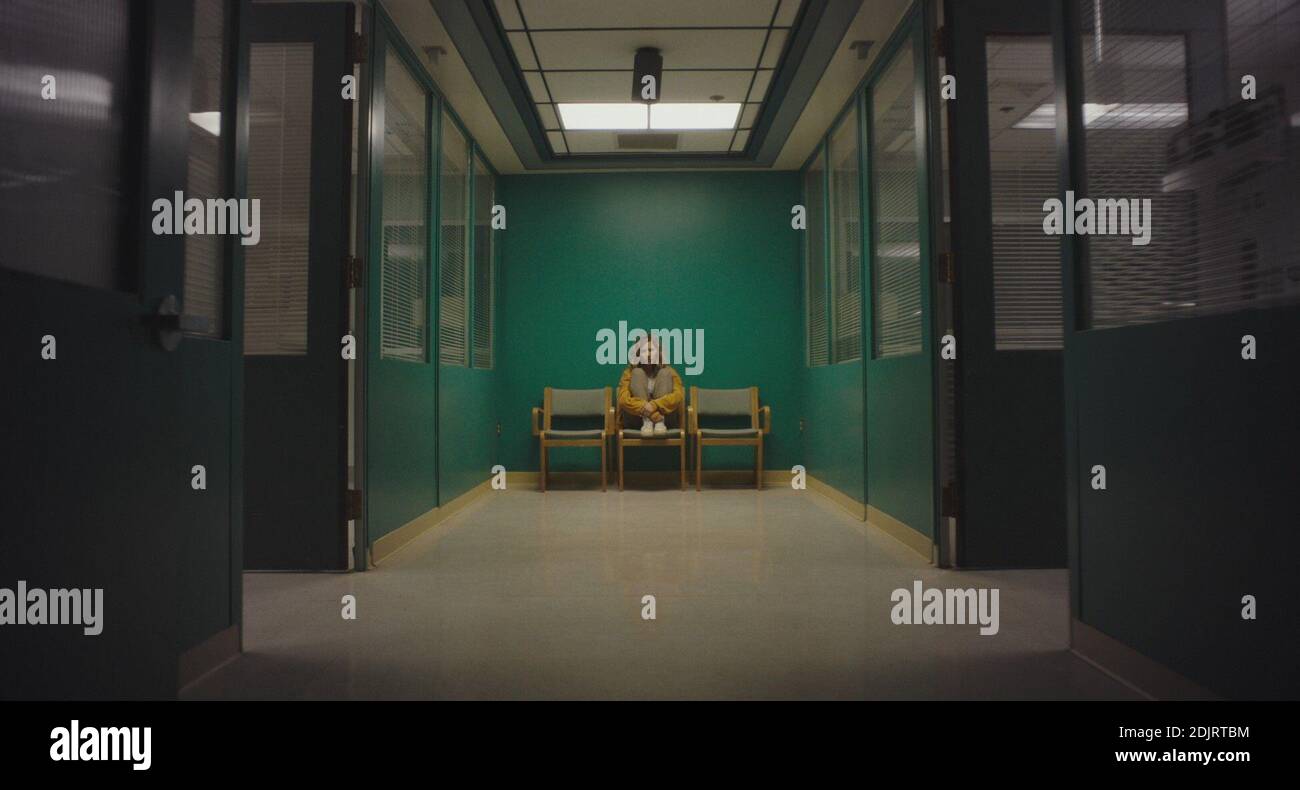 WANDER DARKLY, Sienna Miller, 2020. © Lionsgate / Courtesy Everett ...