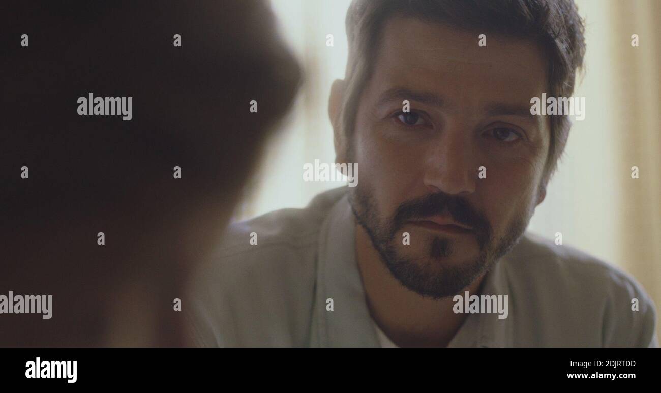 WANDER DARKLY, Diego Luna, 2020. © Lionsgate / Courtesy Everett ...