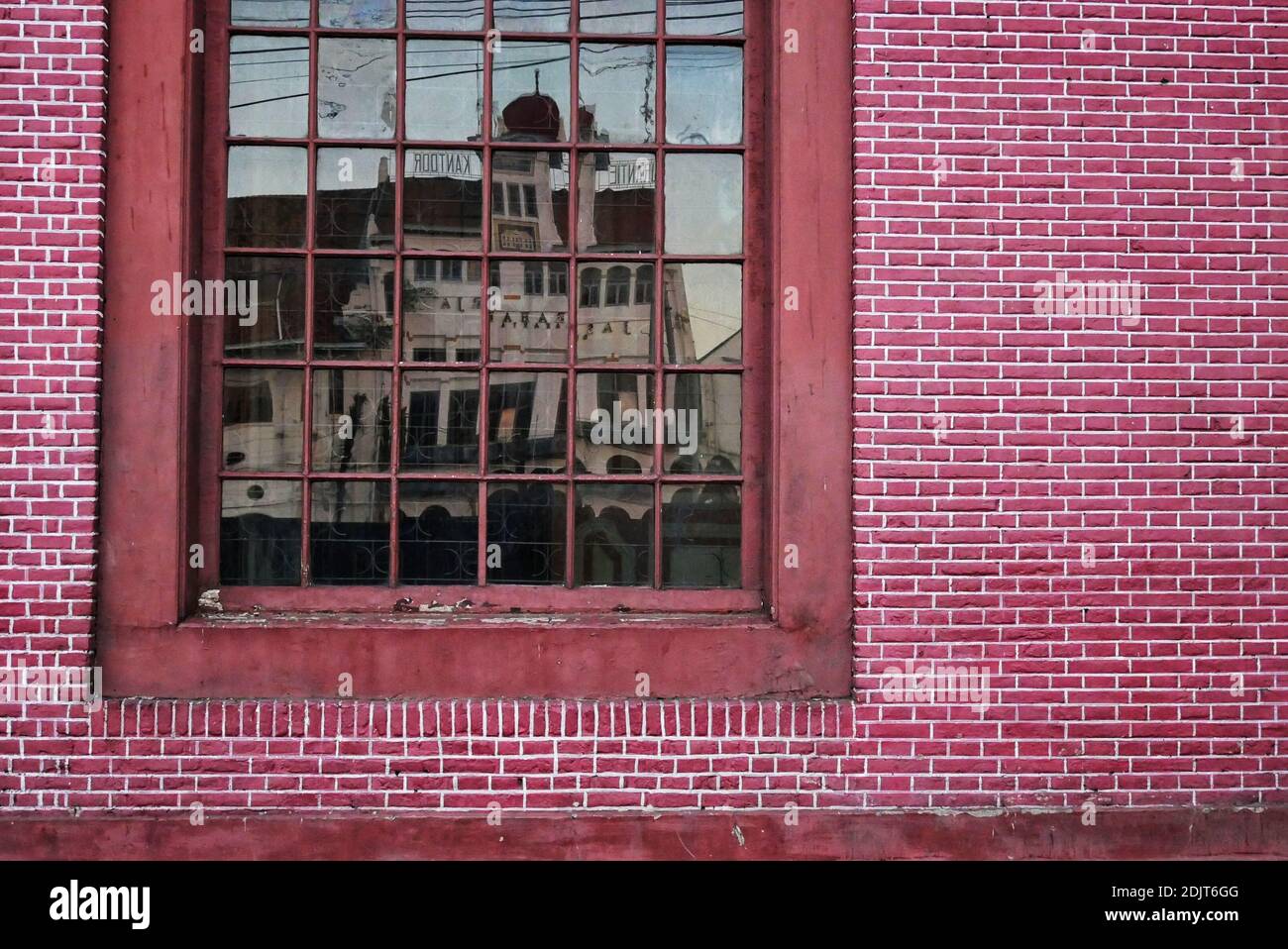Window Of Building Stock Photo - Alamy