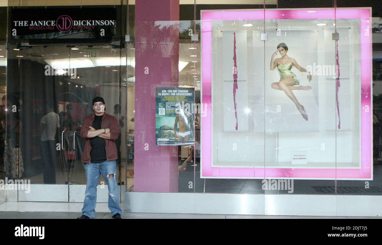 The Janice Dickinson Modeling Agency in Hollywood, Ca. 11/8/06 Stock ...