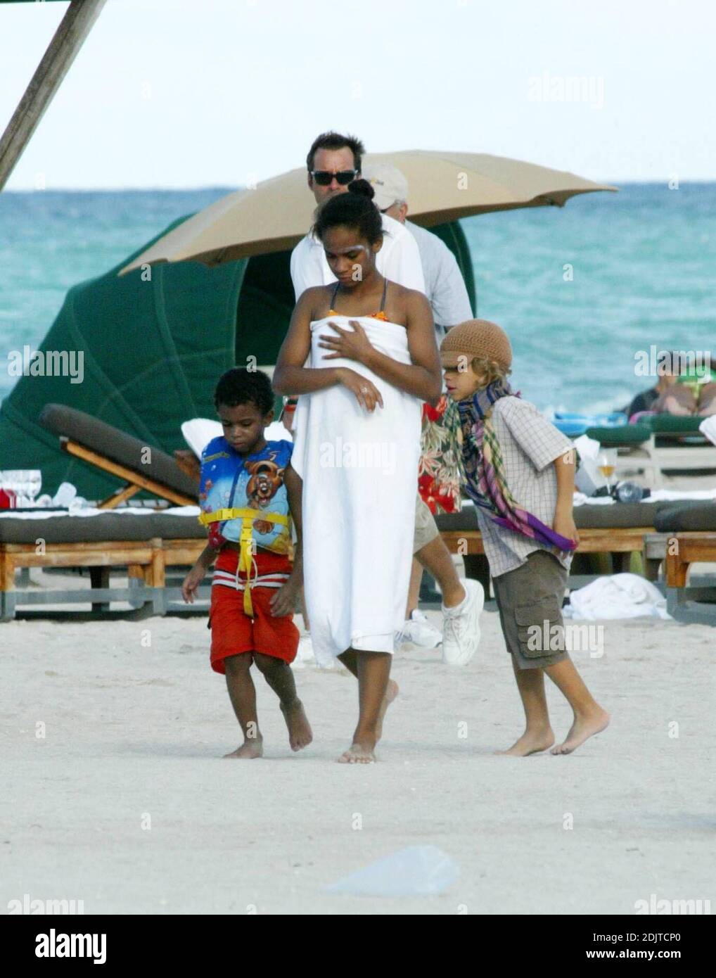 Barbara Becker and friends at the beach playing soccer and football ...