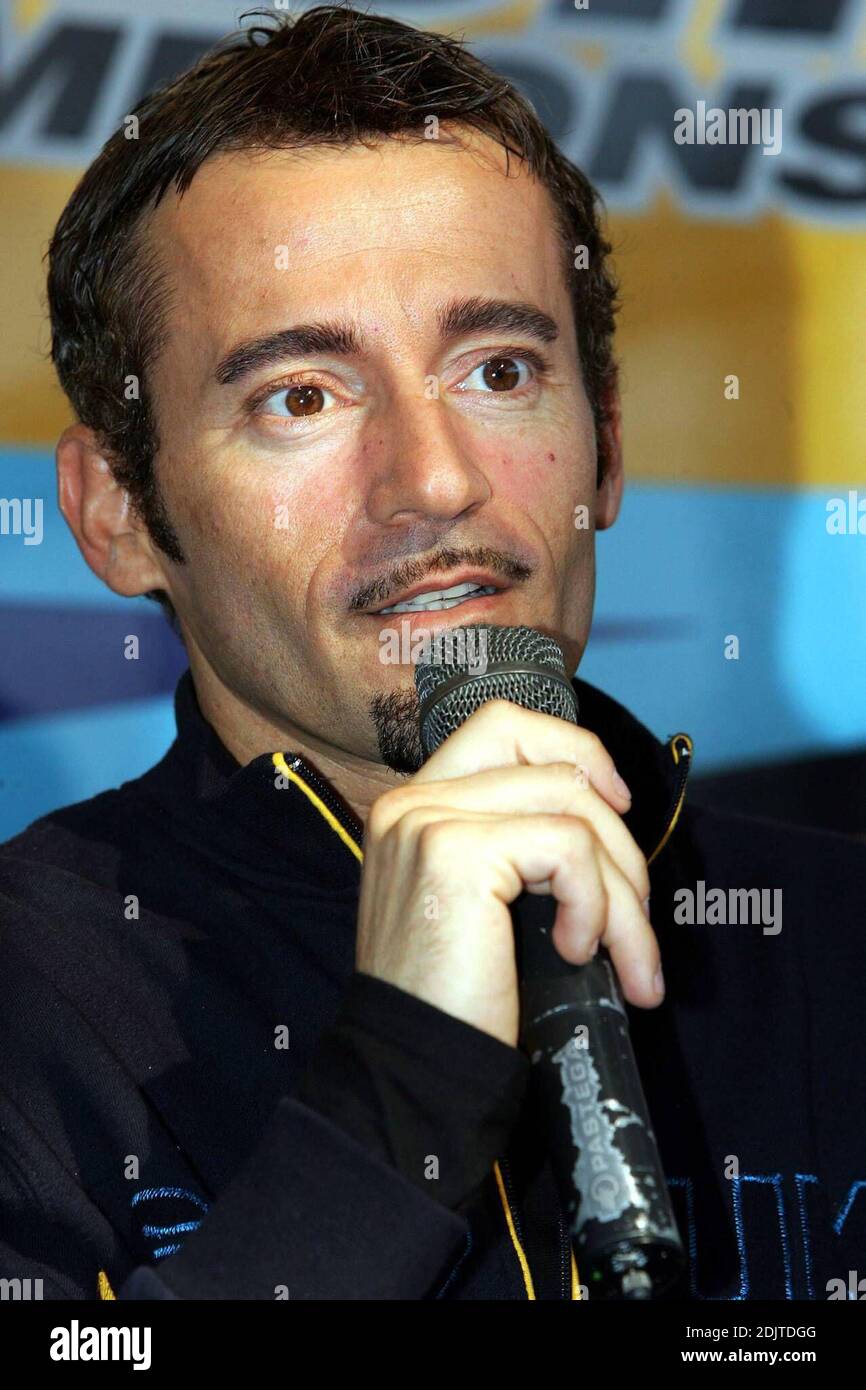 Ex World Champion Max Biaggi debuts his new Suzuki superbike ...