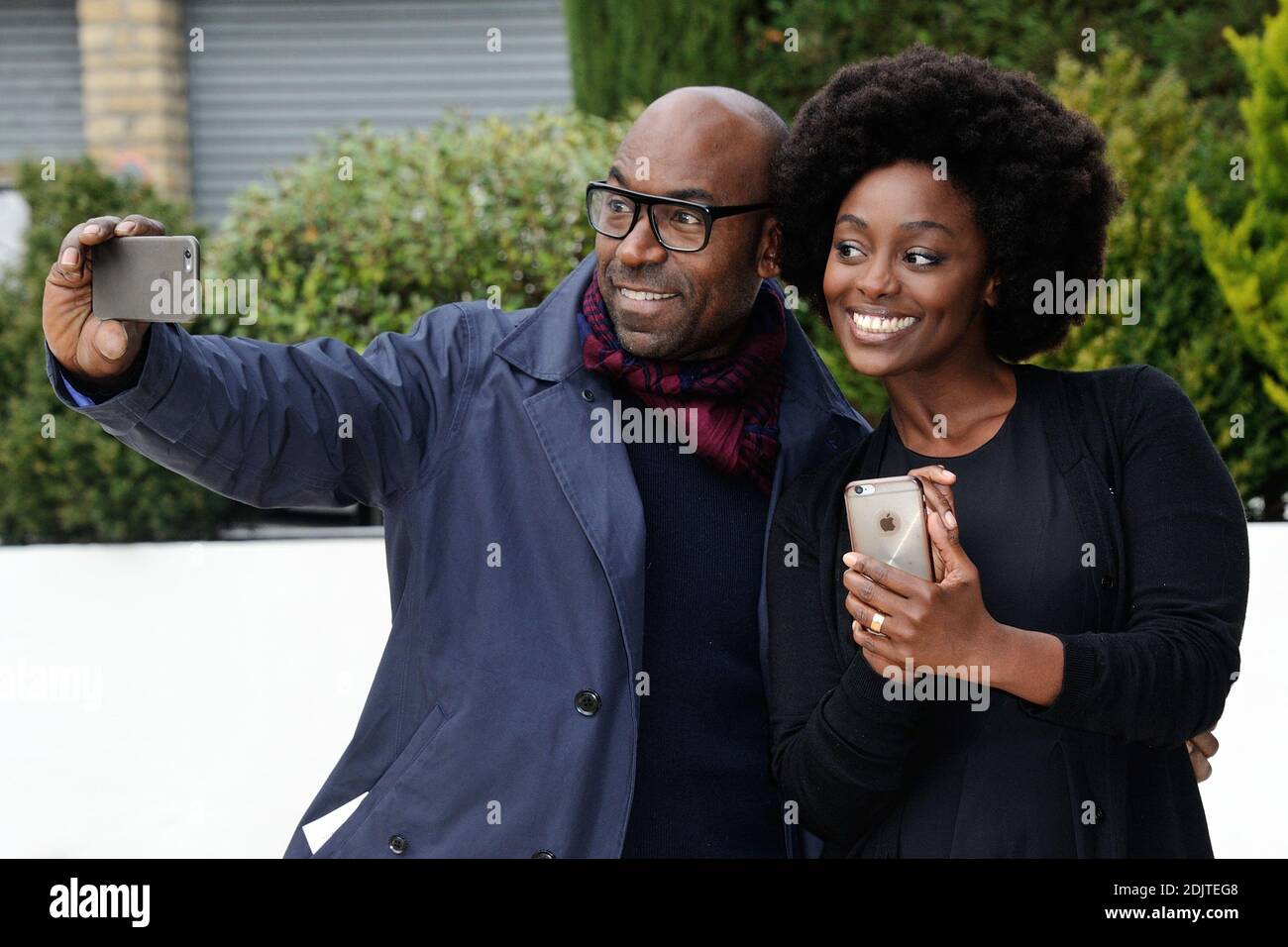 Lucien Jean-Baptiste et Aissa Maiga assistent au Photocall du film Il a ...