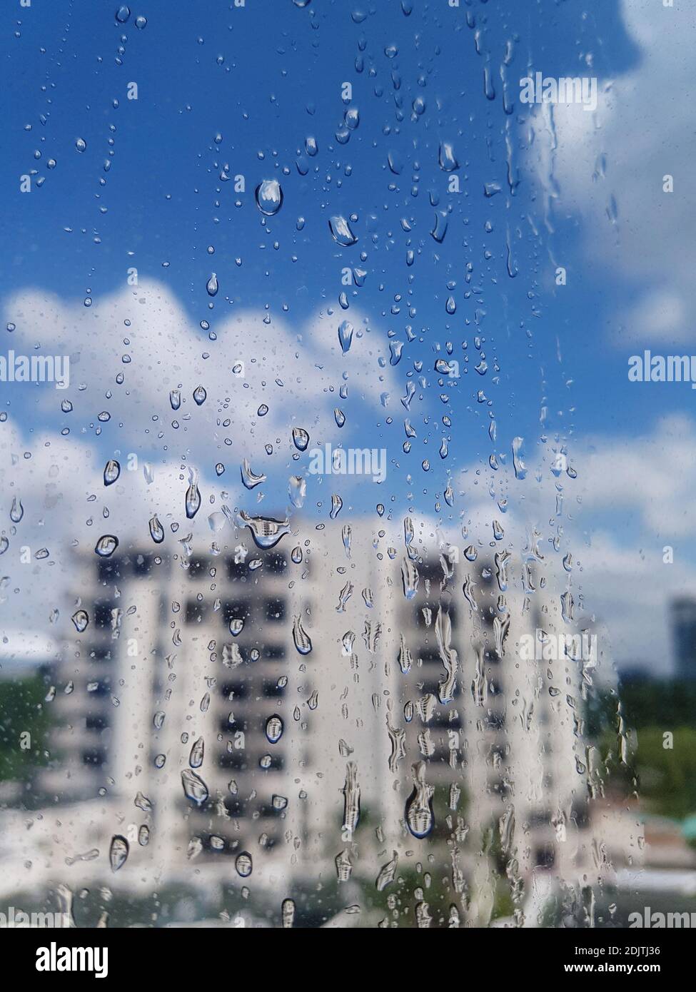 Singapore rainy season hi-res stock photography and images - Alamy