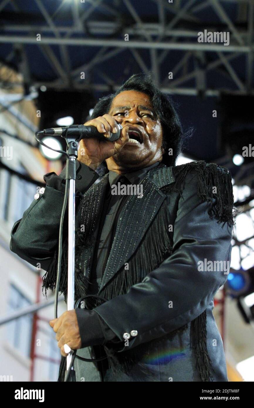 James Brown @ Sunfest 2003, West Palm Beach, Florida, USA 5/2/03 Stock ...