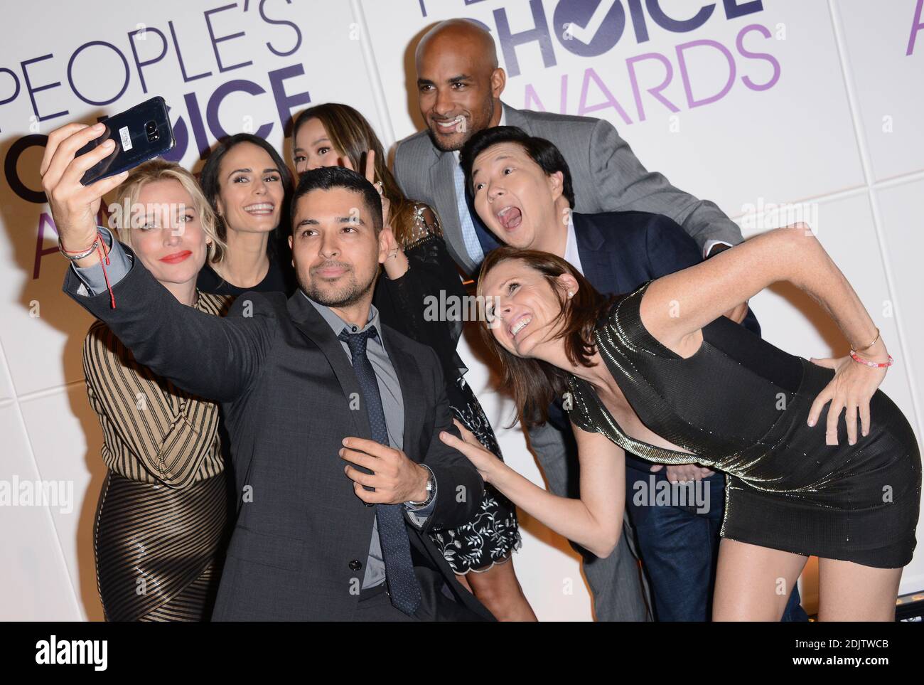 Piper Perabo, Wilmer Valderrama, Jordana Brewster, Jamie Chung, Boris ...