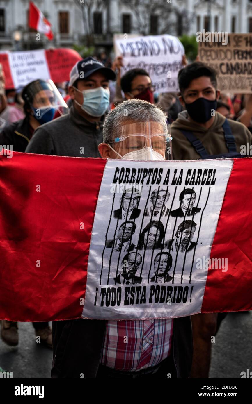 Marcha de Protesta. Lima, Peru Stock Photo - Alamy