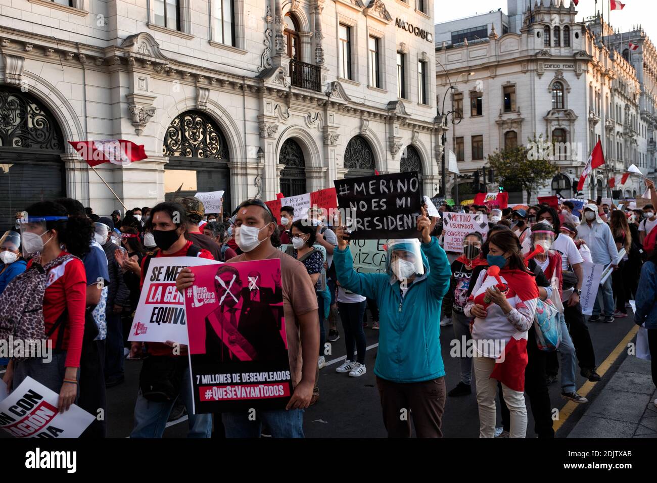 Marcha de Protesta. Lima, Peru Stock Photo - Alamy