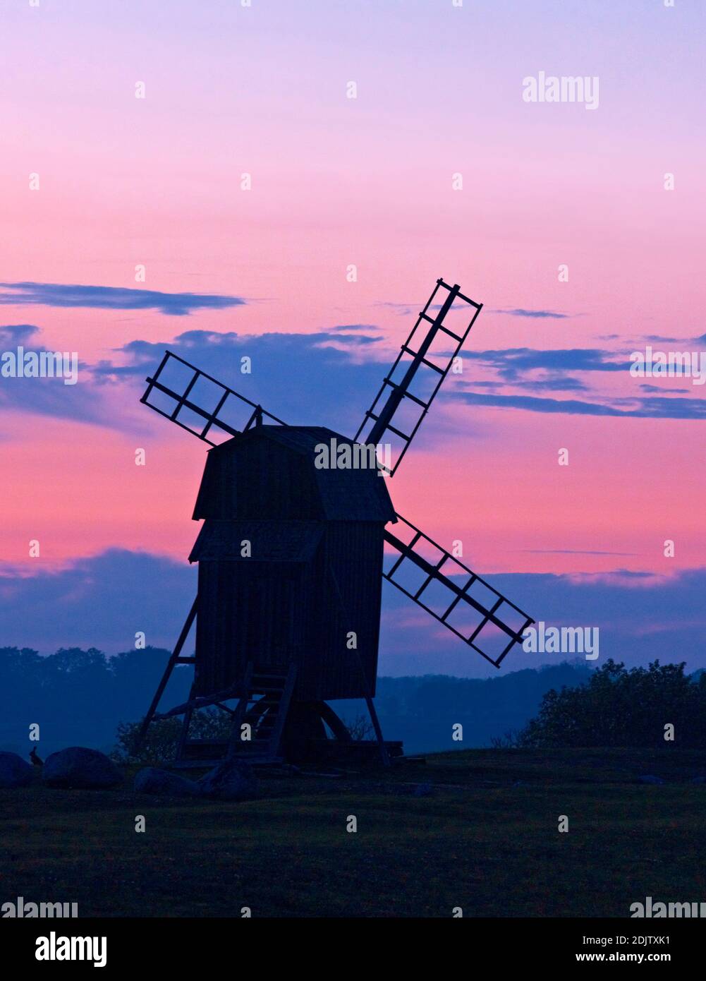 Europe, Sweden, Smaland, Öland Island, windmill in front of evening sky ...
