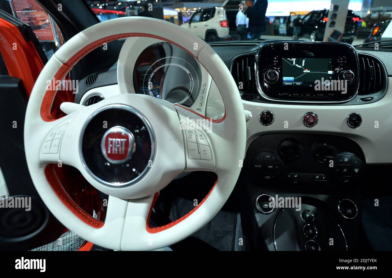 The electric Fiat 500e at the Los Angeles Auto Show, in Los Angeles ...