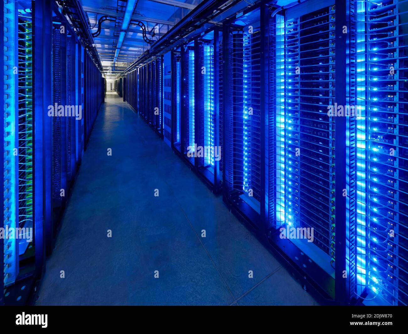 Server Room, Blue Light High Resolution Stock Photography and Images ...