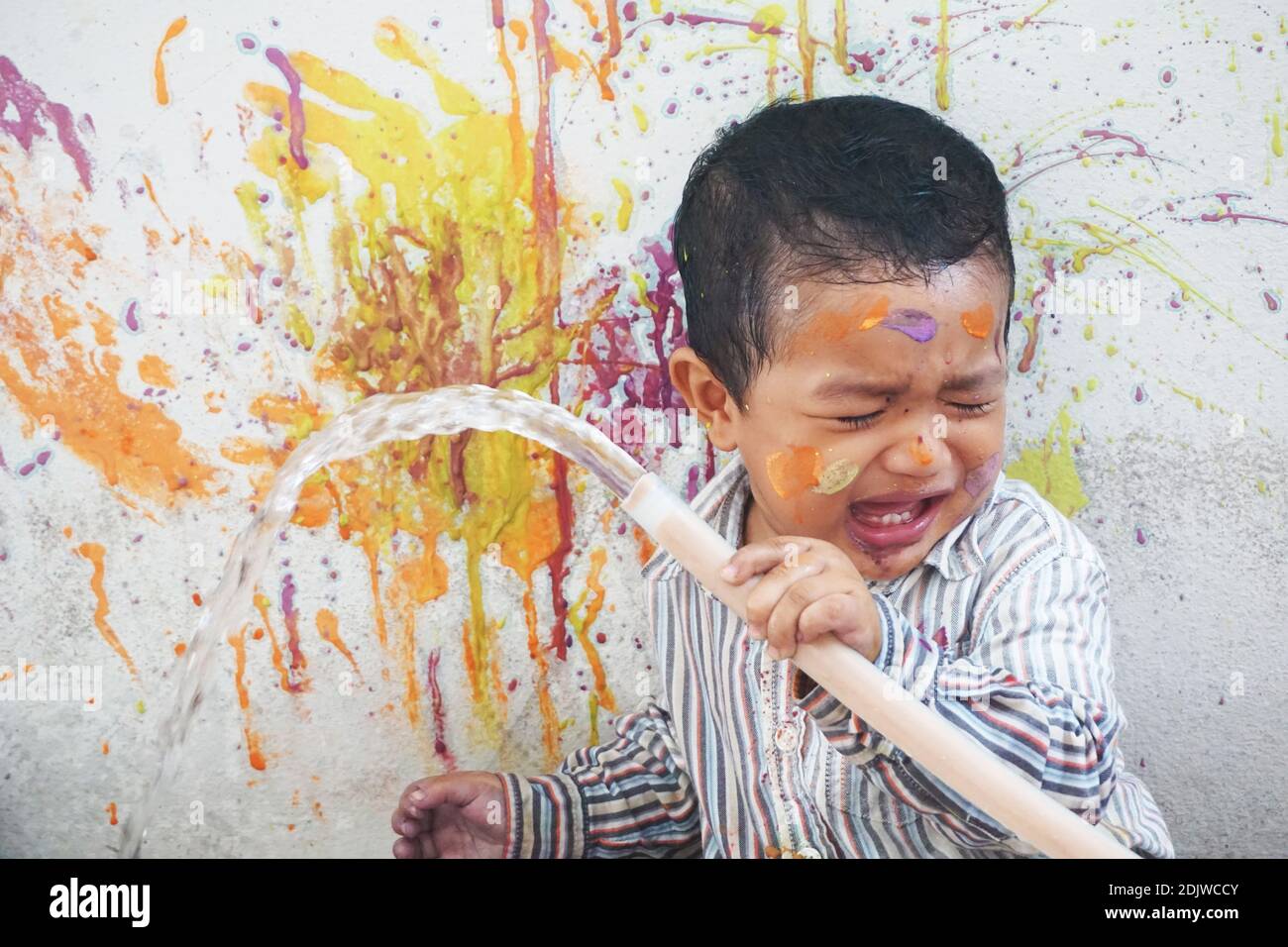 Crying boy painting hi-res stock photography and images - Alamy