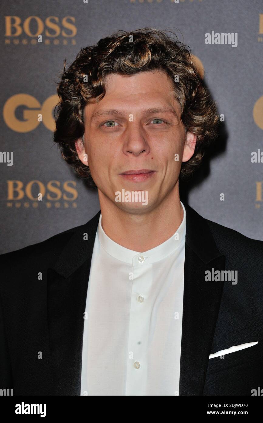 Antoine Leiris assiste a la soiree des Hommes de l’Annee GQ 2016 au ...