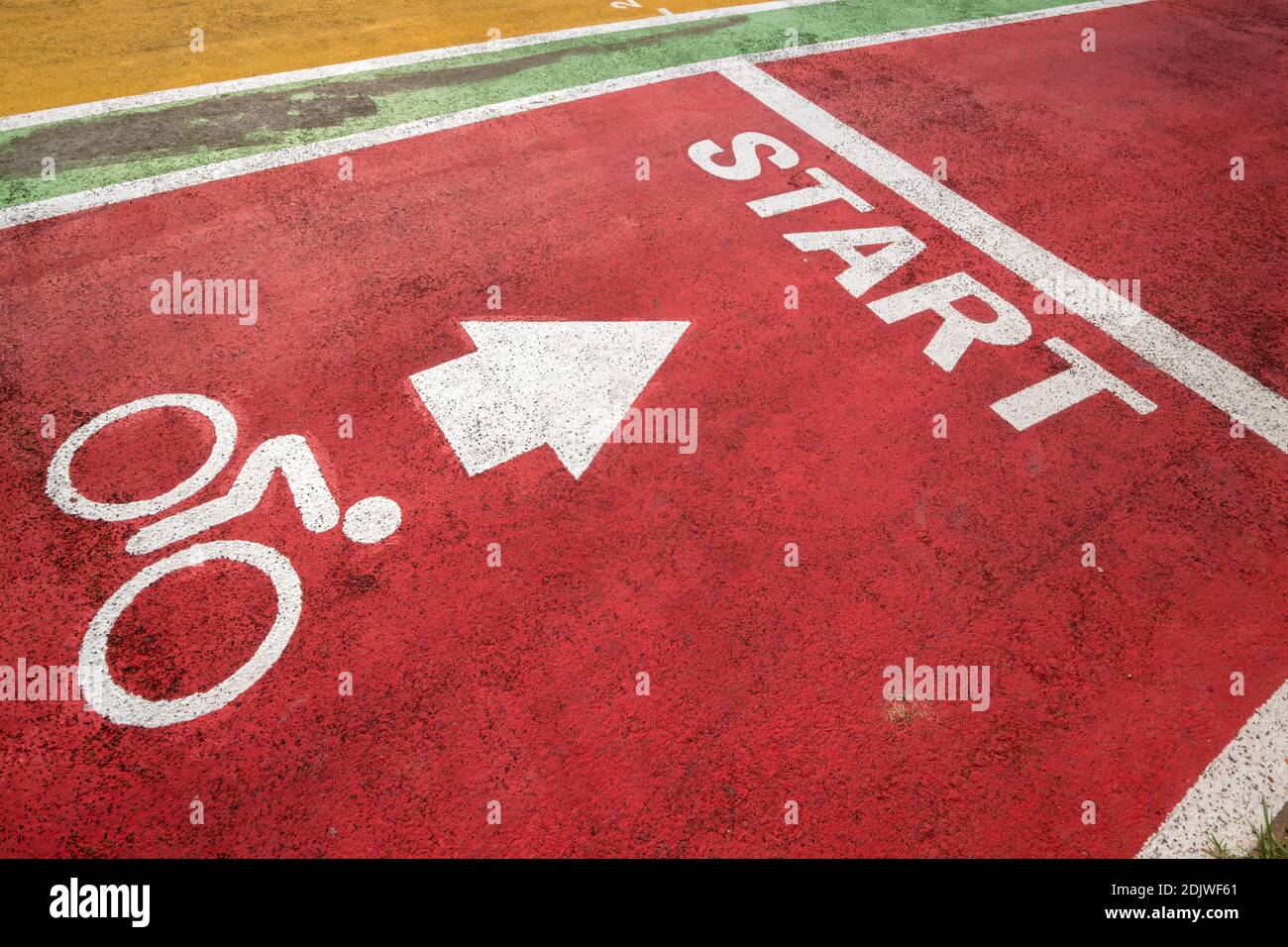 Cycling race track hi-res stock photography and images - Alamy