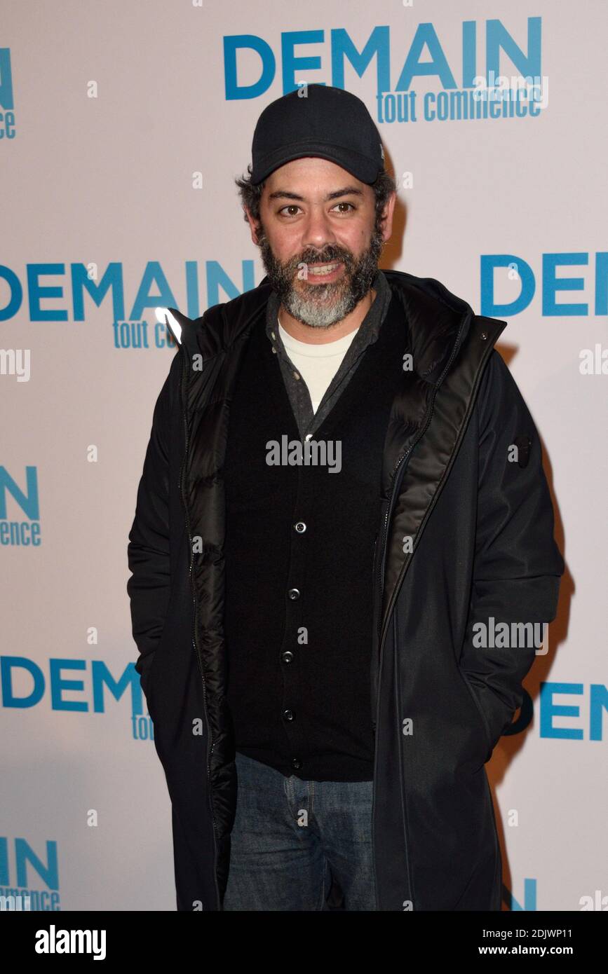 Manu Payet attending the Demain Tout Commence Paris Premiere at Cinema ...