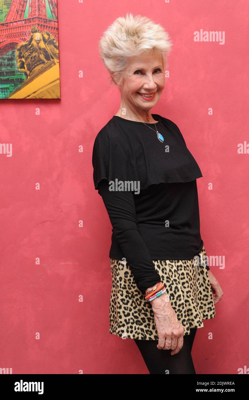 Daniele Gilbert posing in her dressing room during the show 'Les Idoles ...
