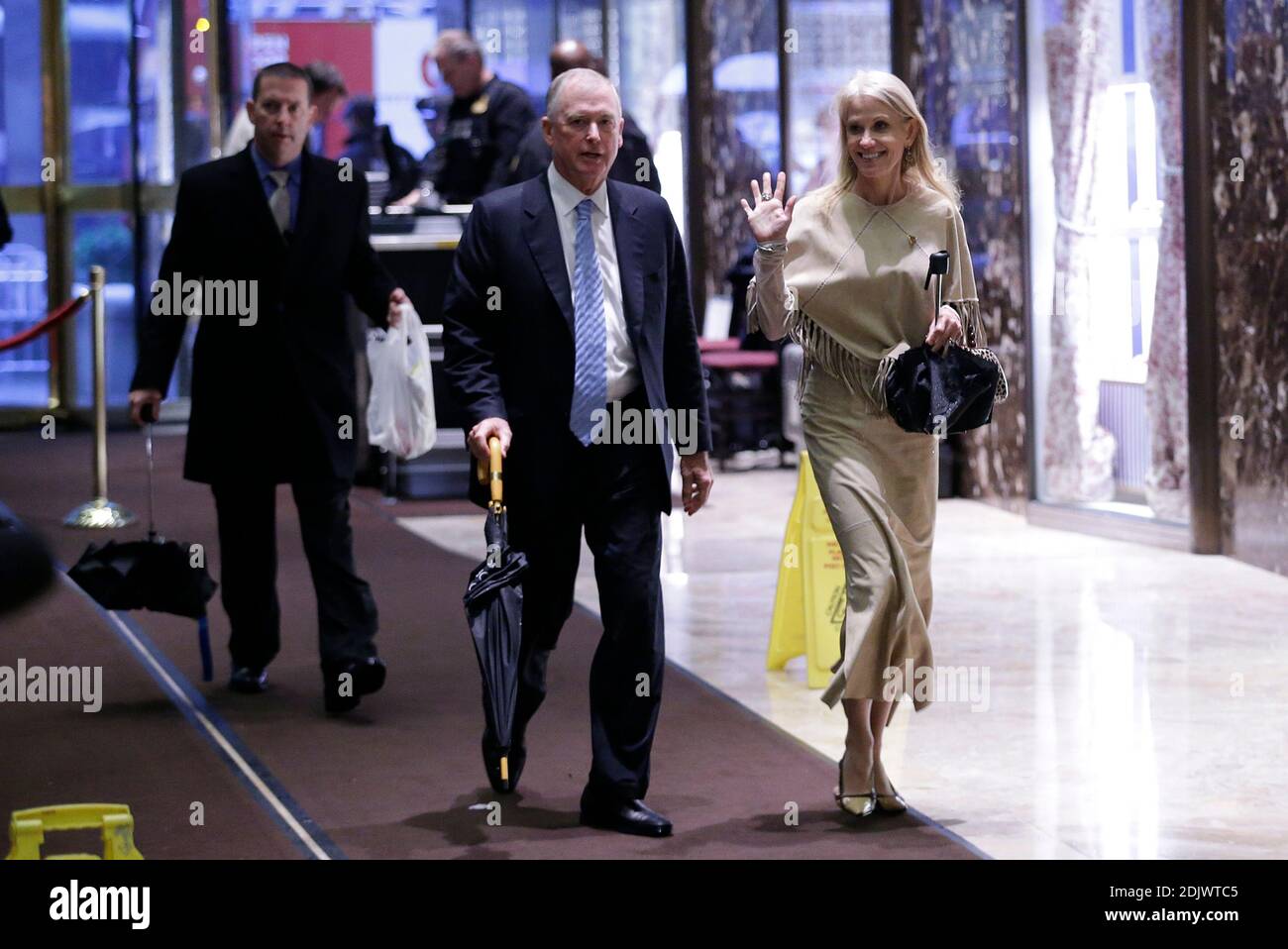 Donald Trump Campaign Manager Kellyanne Conway and Former Vice ...