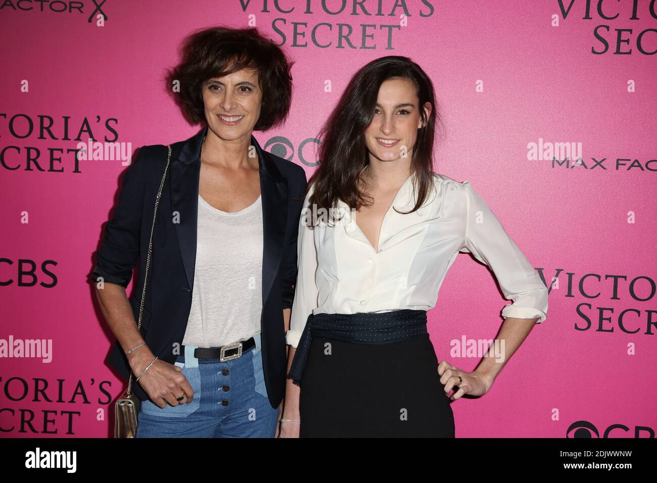 Ines de la fressange and her daughter hi-res stock photography and ...