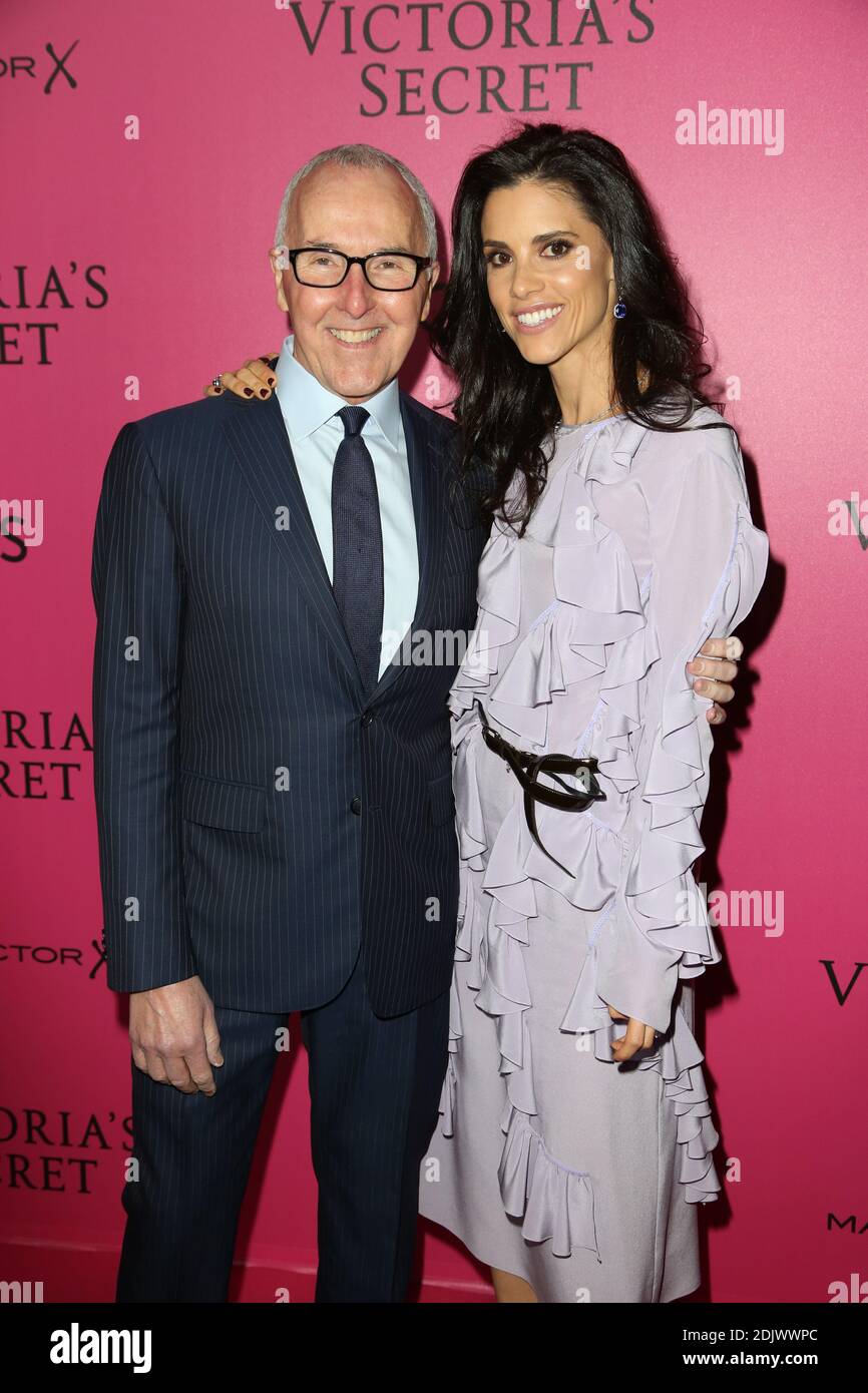 EDITORIAL USE ONLY. Frank McCourt and his wife arriving at the Victoria ...