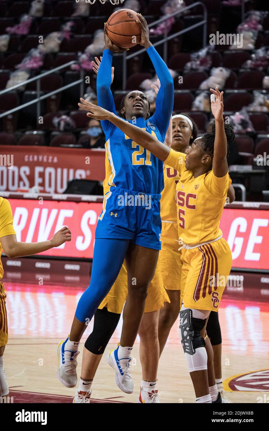 UCLA Bruins forward Michaela Onyenwere (21) shoots over Southern ...