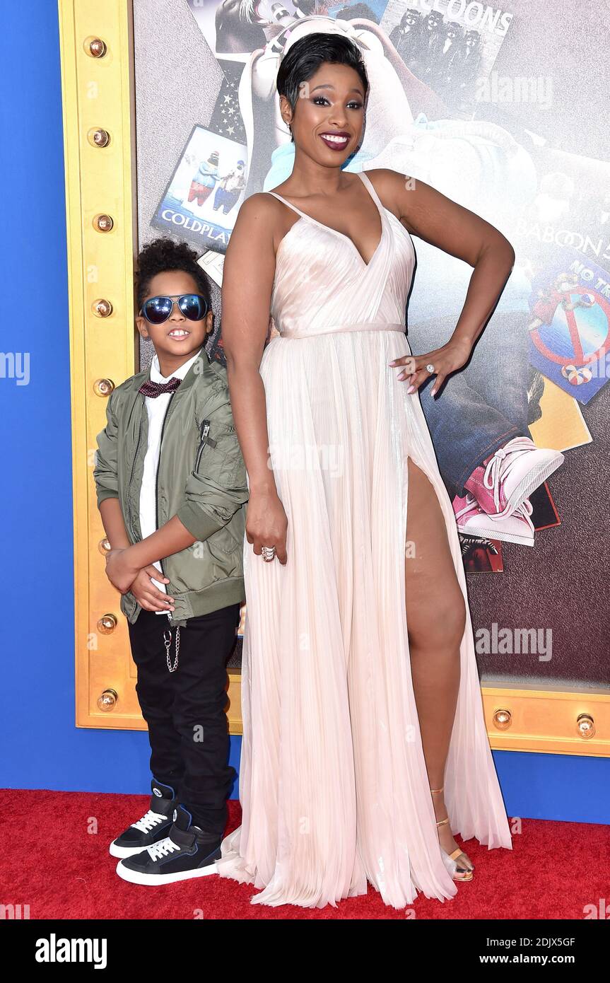 David otunga and david daniel otunga jr hi-res stock photography and ...