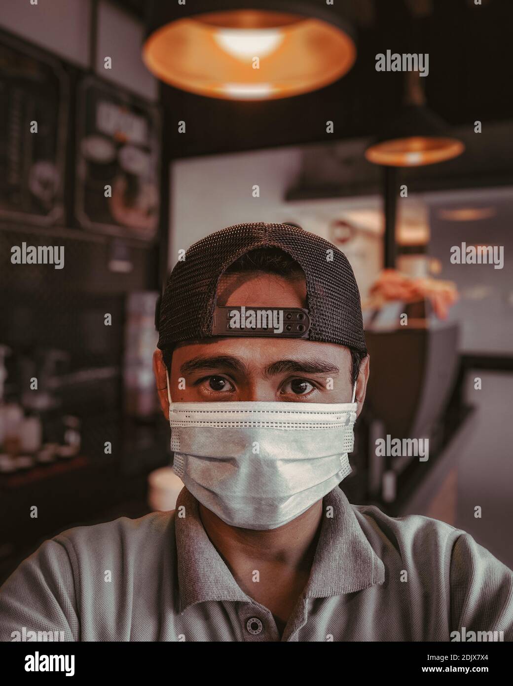 Disguise yourself hi-res stock photography and images - Alamy