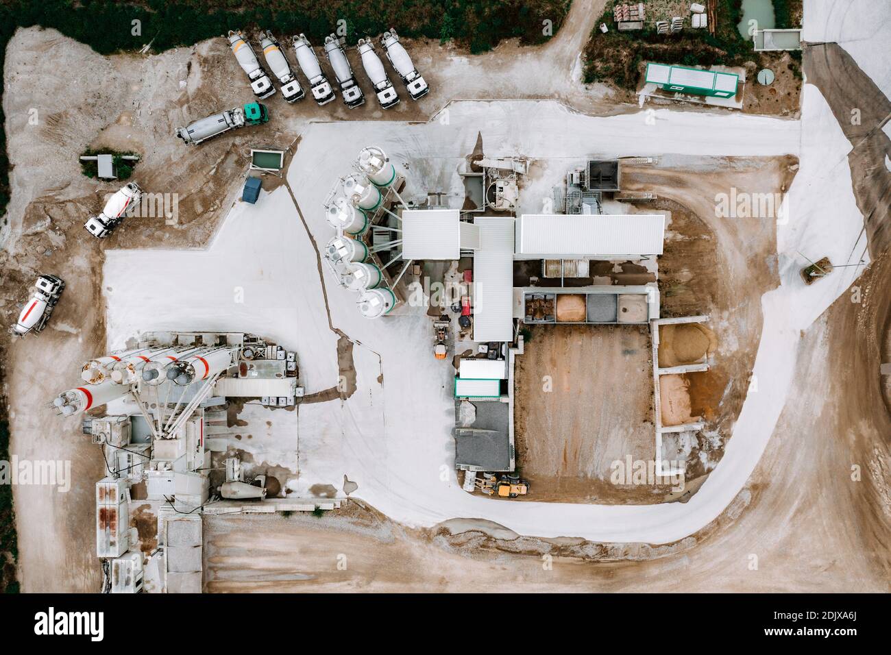 Mining natural resources hi-res stock photography and images - Alamy