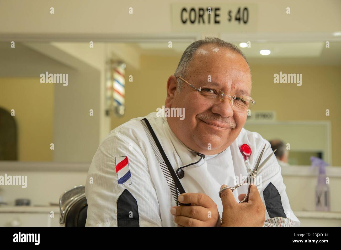 Mexican barber shop hi-res stock photography and images - Alamy