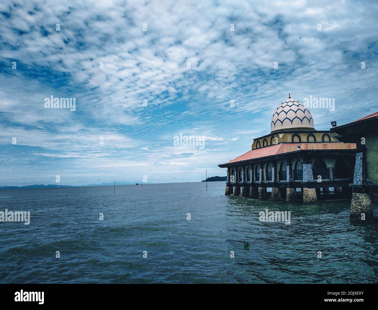 Al hussain hi-res stock photography and images - Alamy