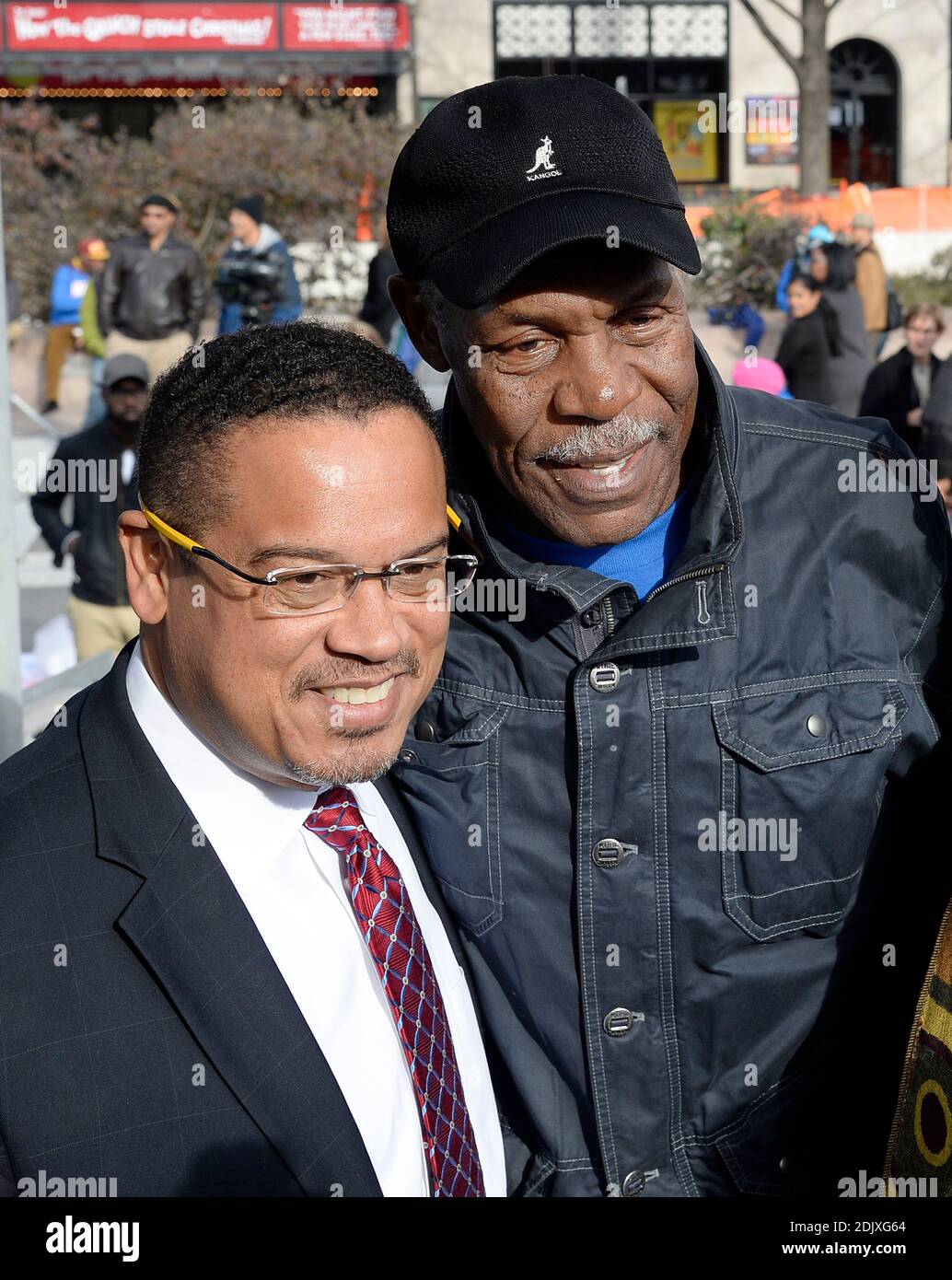 Donald glover and danny glover hi-res stock photography and images - Alamy