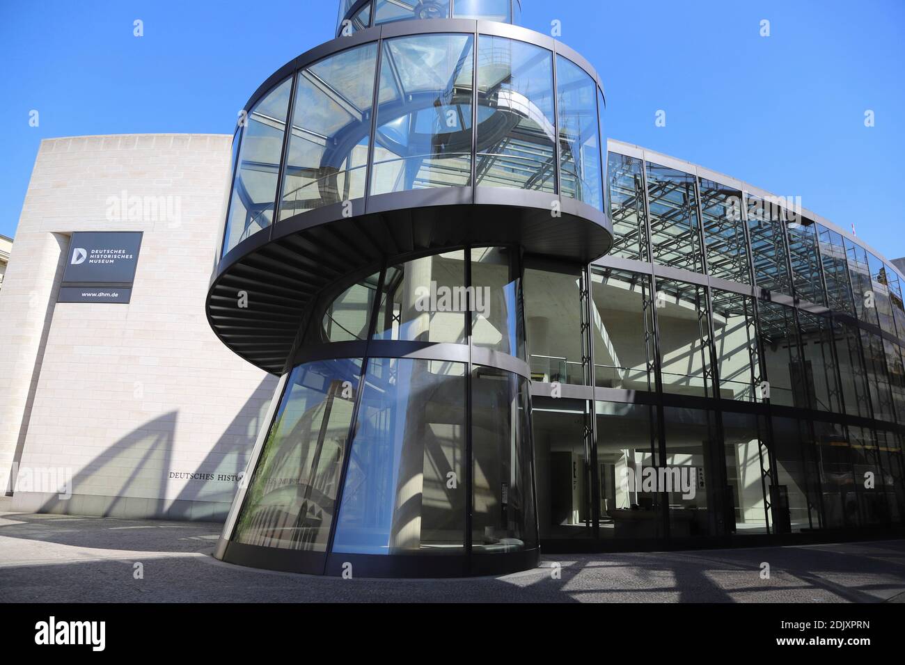 Quality museum displays hi-res stock photography and images - Alamy