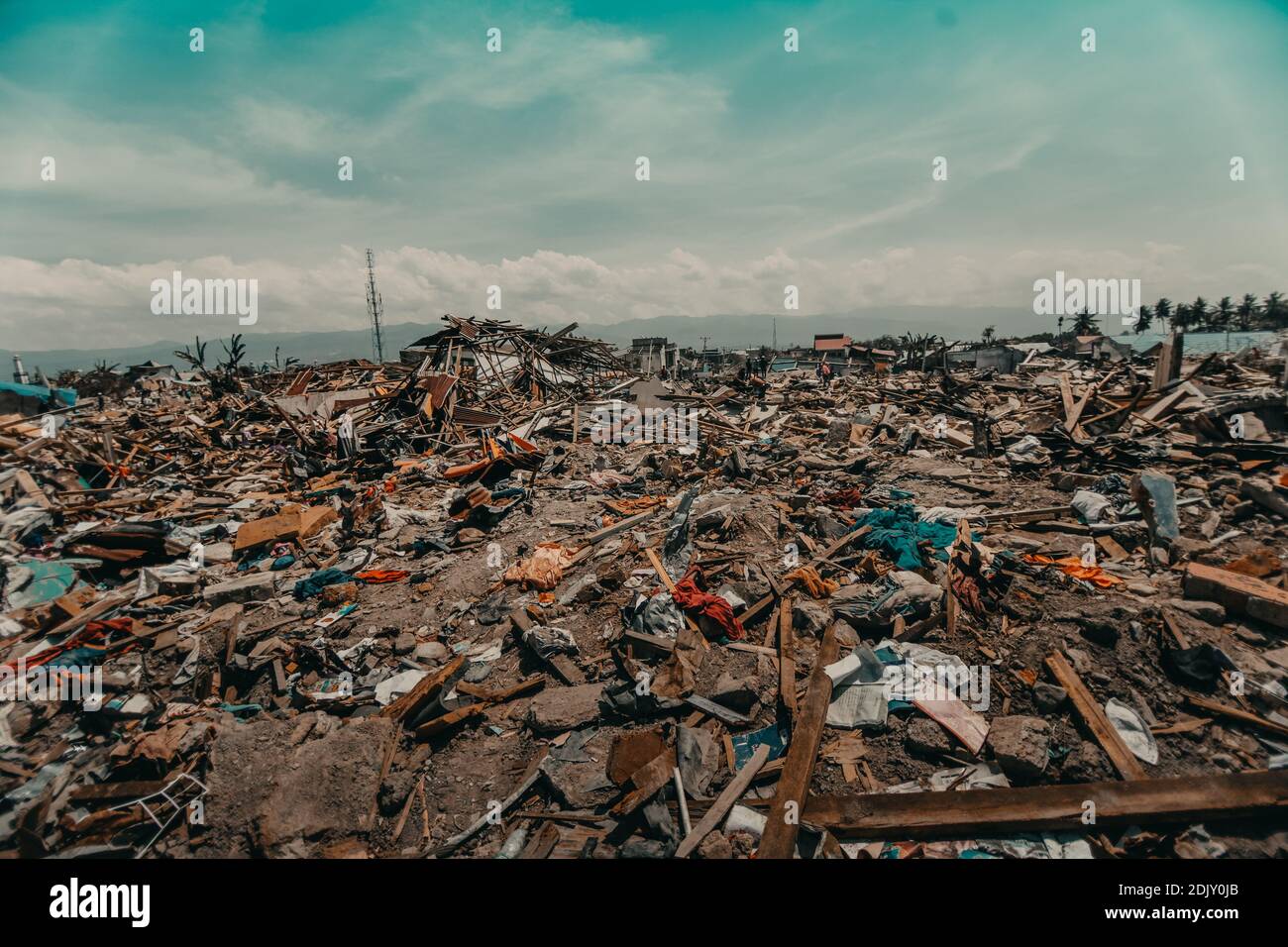 Garbage destruction hi-res stock photography and images - Alamy