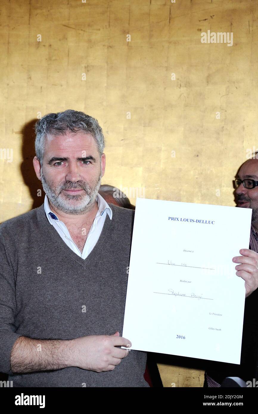 Stephane Brize vainqueur du Prix Louis Delluc 2016 avec le film 'Une ...