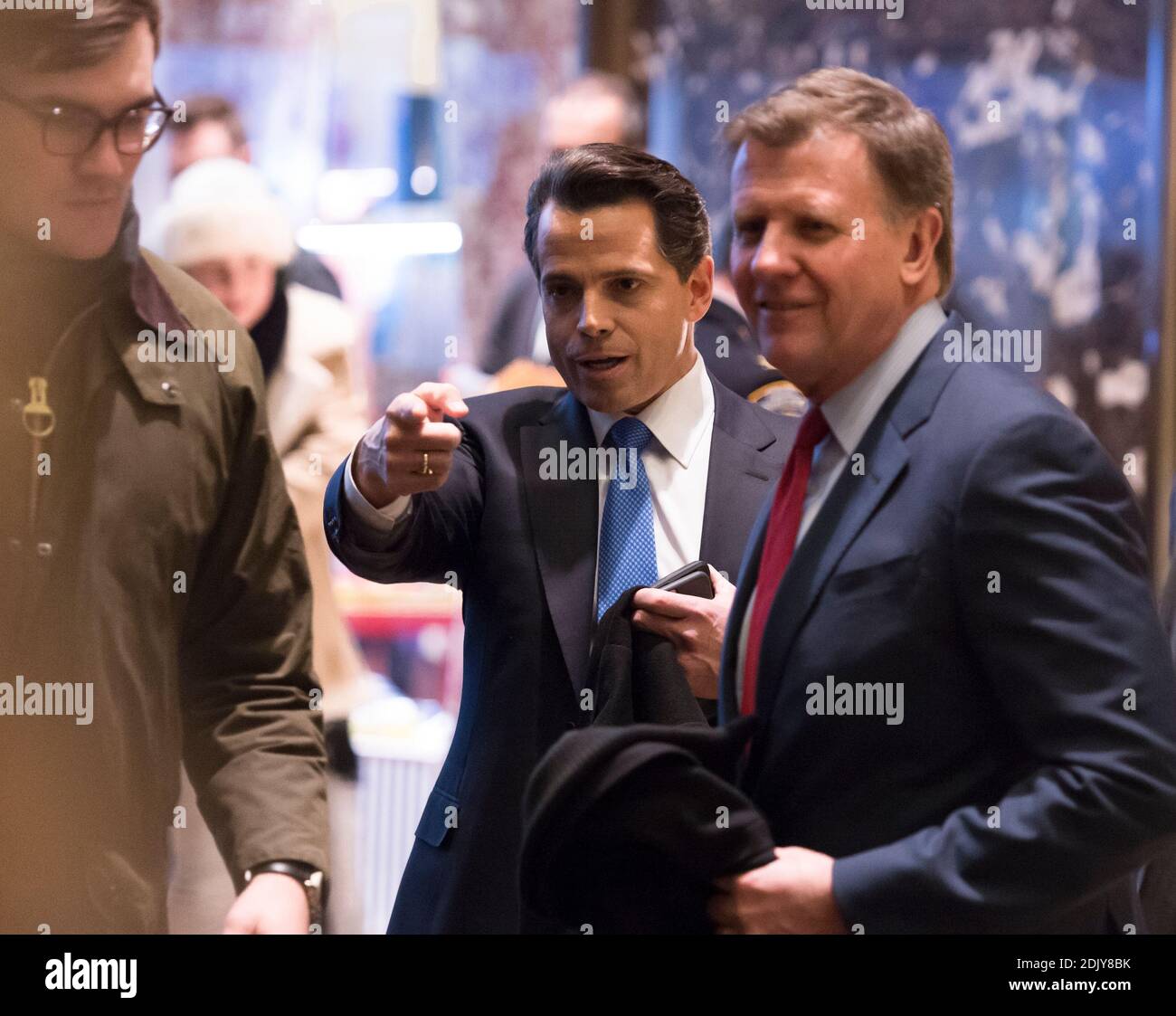 Anchor for cnbc hi-res stock photography and images - Alamy