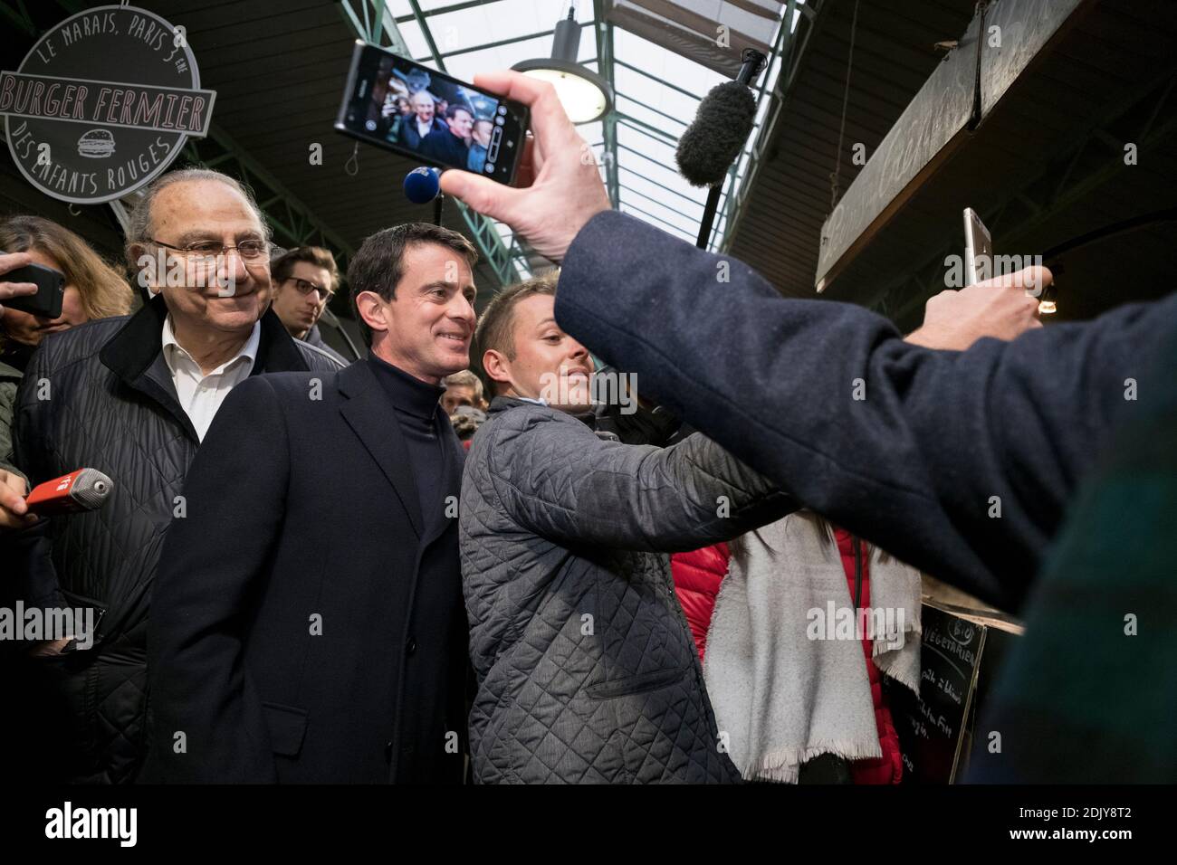 Former les enfants hi-res stock photography and images - Alamy