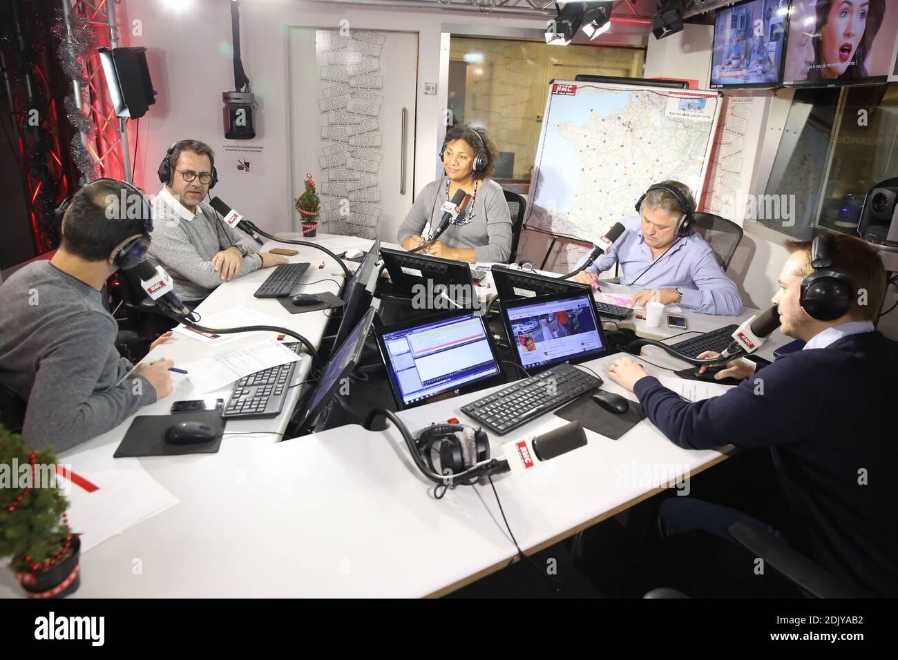 Exclusive - Michel Sarran at the 'Moscato Show' sport talk show on RMC ...