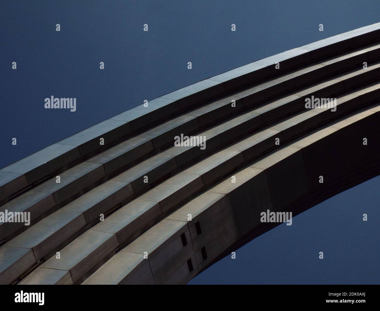 Striped column bridge hi-res stock photography and images - Alamy