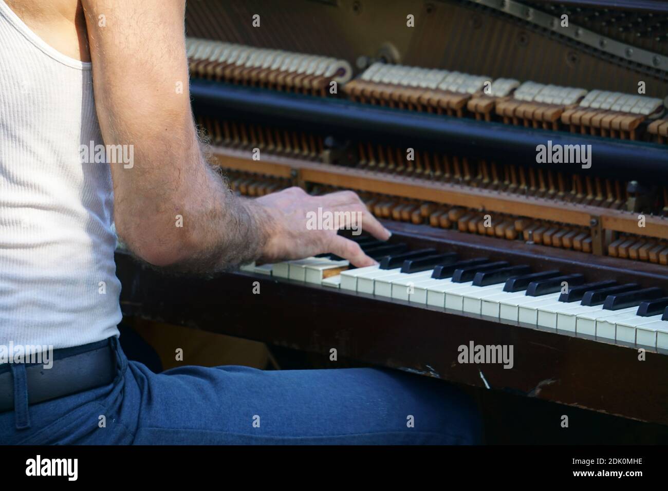 Piano man washington square park hi-res stock photography and images ...