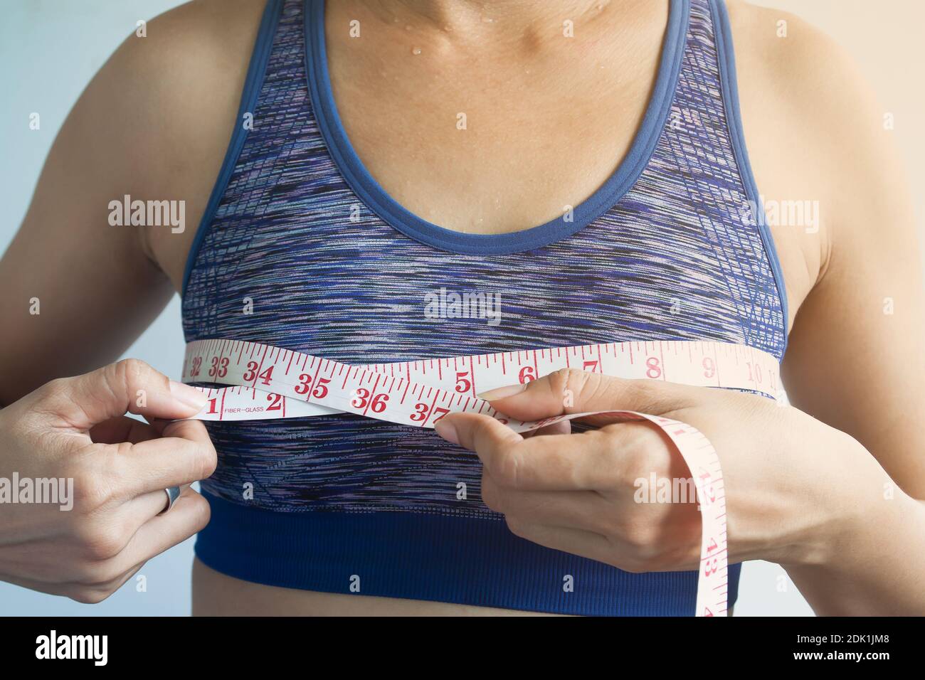 Chest Measurement High Resolution Stock Photography and Images - Alamy