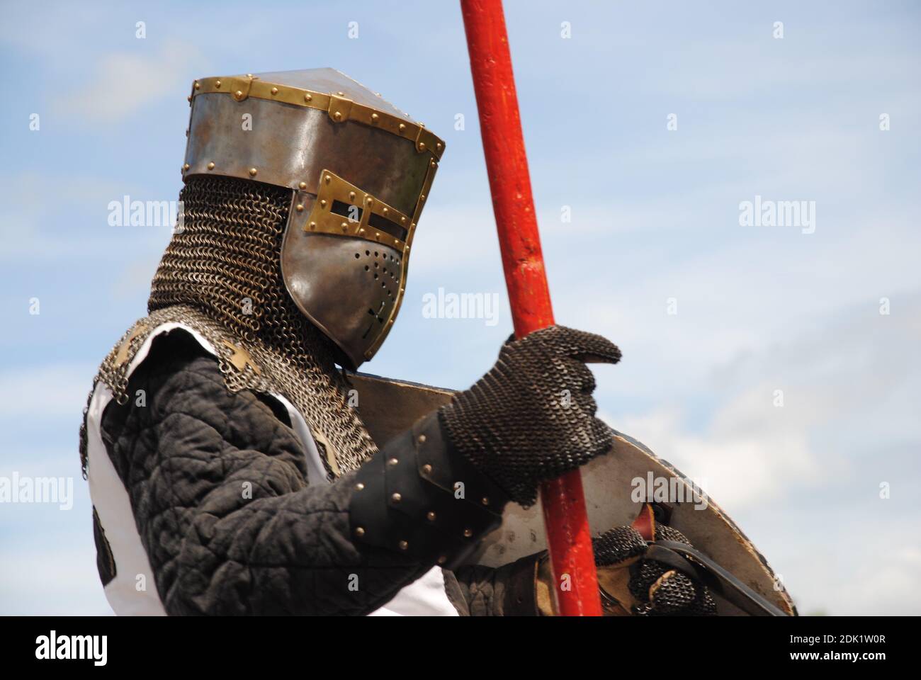 Medieval warrior side view hi-res stock photography and images - Alamy